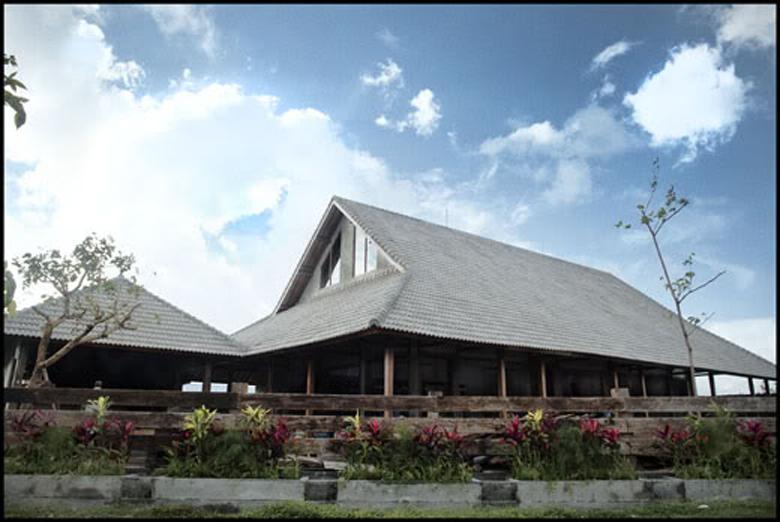 TEMPLE OF ENTHUSIAMSM IS COMING ALONG NICELY – Deus Ex Machina USA