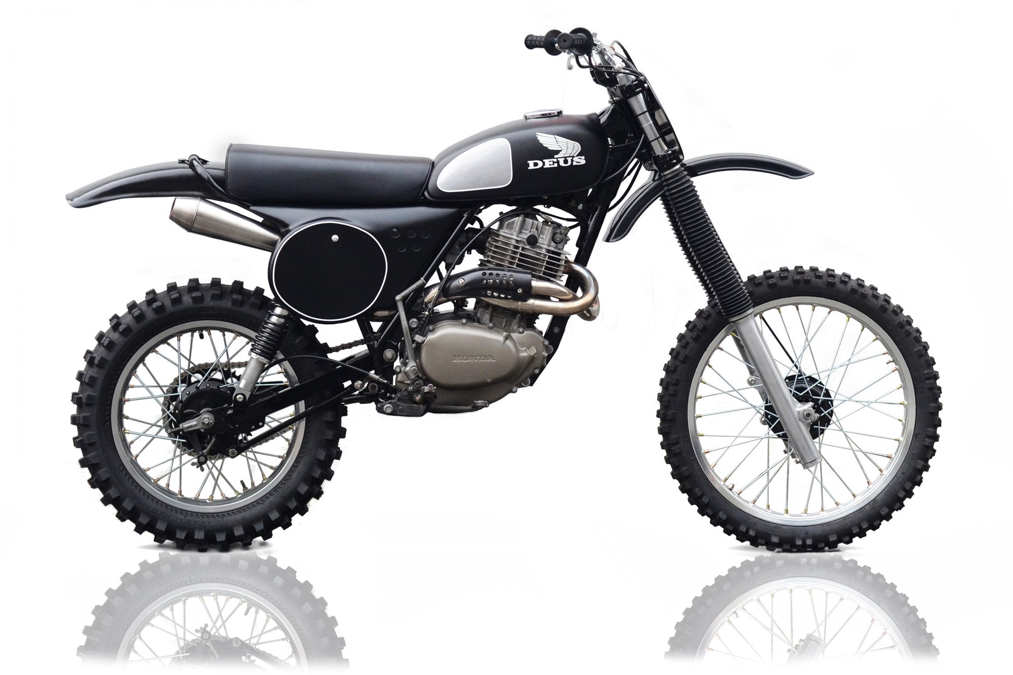 Malachi Crunch – Deus Ex Machina USA