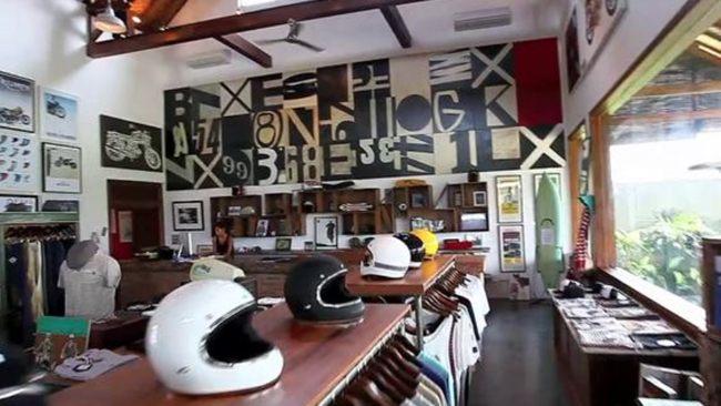 Walk through the Temple of Enthusiasm – Deus Ex Machina USA