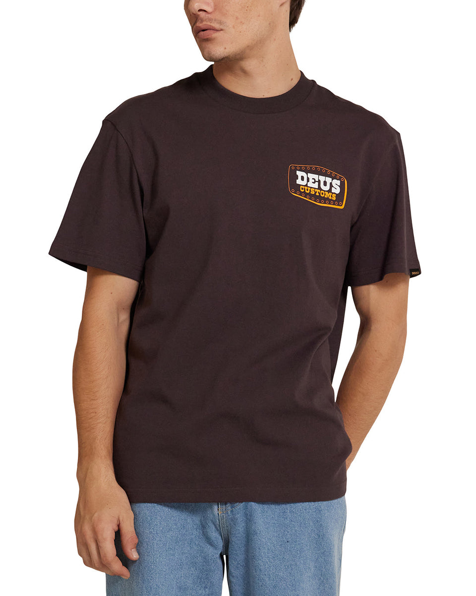 Tees | Deus Ex Machina | Buckle Up Tee Choc Brown – Deus Ex Machina USA