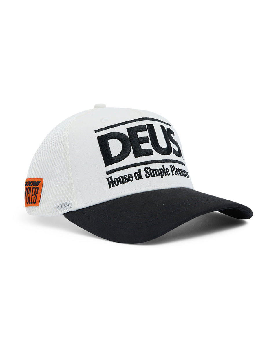Hats | Deus Ex Machina | Podium Trucker Dirty White – Deus Ex Machina USA
