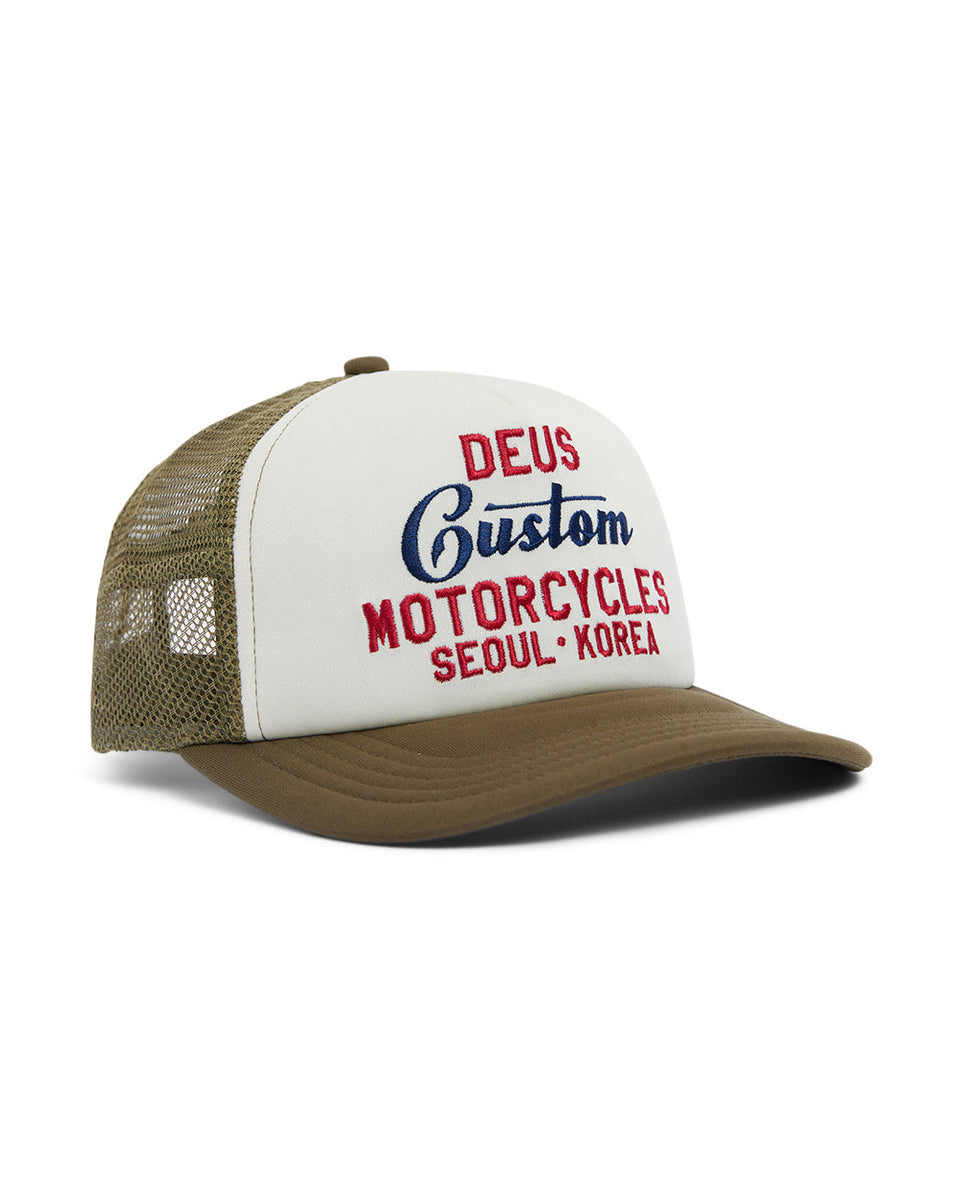 Hats | Deus Ex Machina | Kamli Trucker Olive – Deus Ex Machina USA