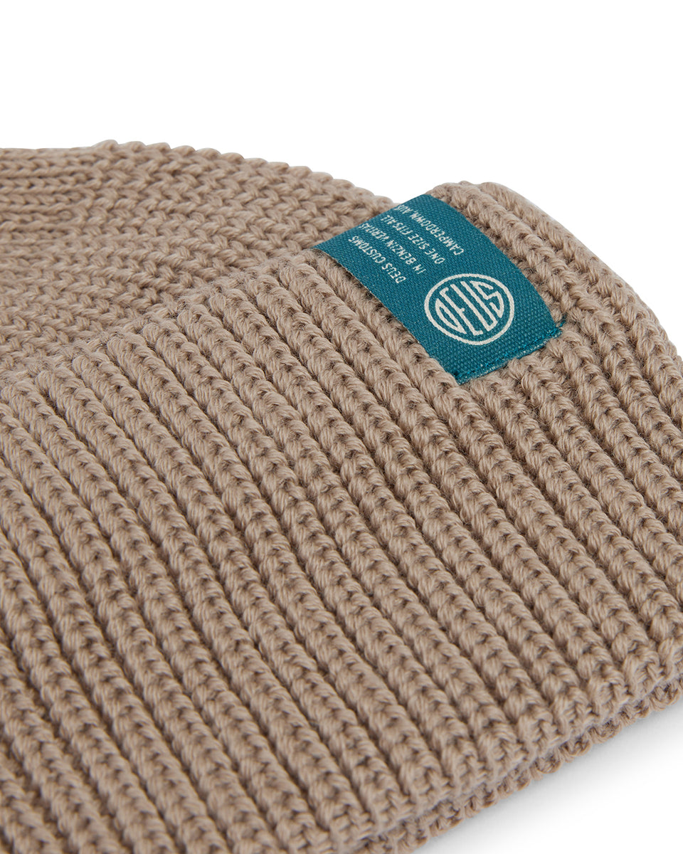 Beanies | Deus Ex Machina | Deck Pill Beanie – Deus Ex Machina USA
