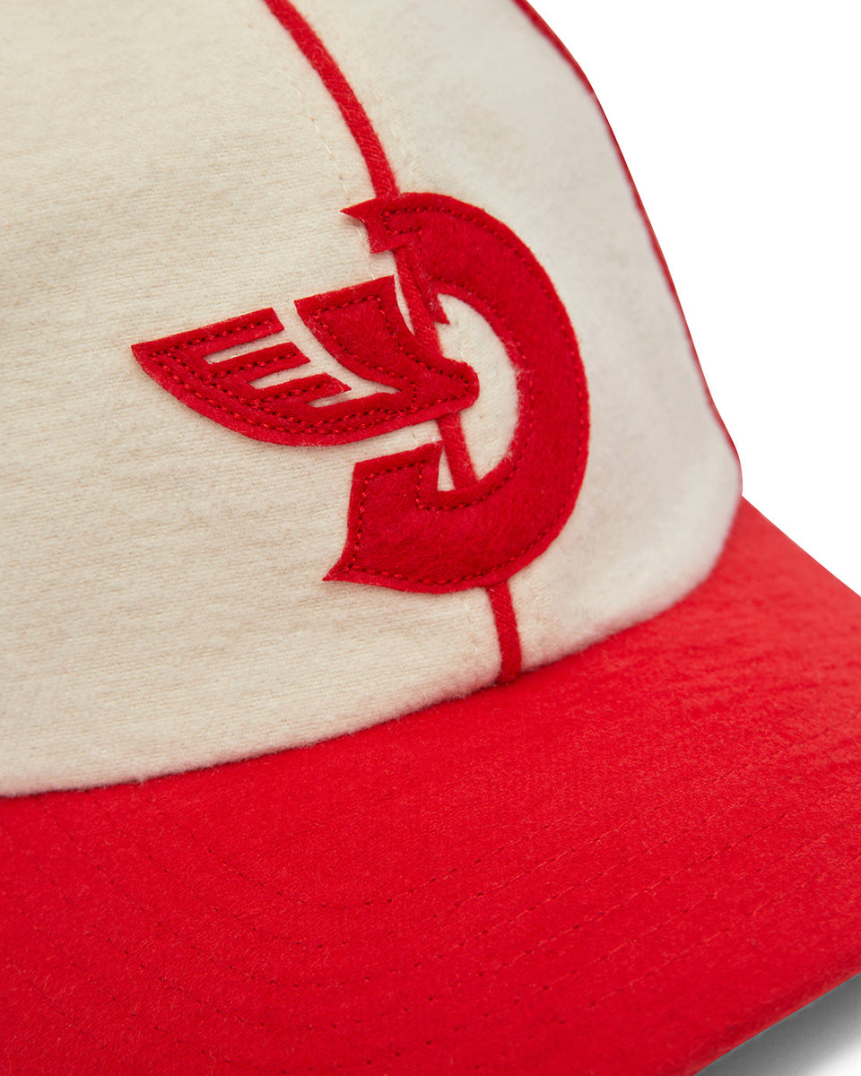 Hats | Deus Ex Machina | Heavy D cap - Vintage White – Deus Ex Machina USA