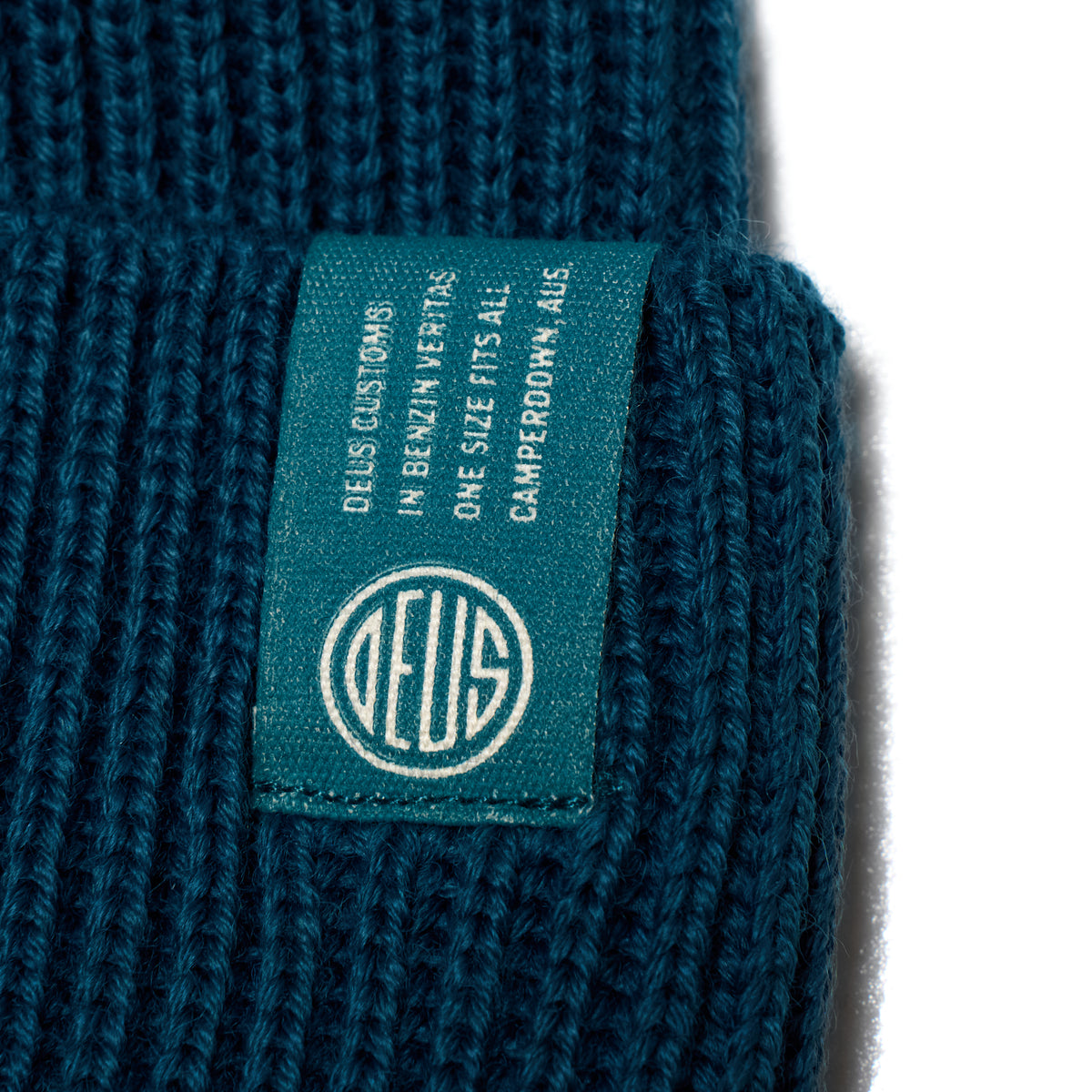 Oscar Pill Beanie Legion Blue – Deus Ex Machina USA